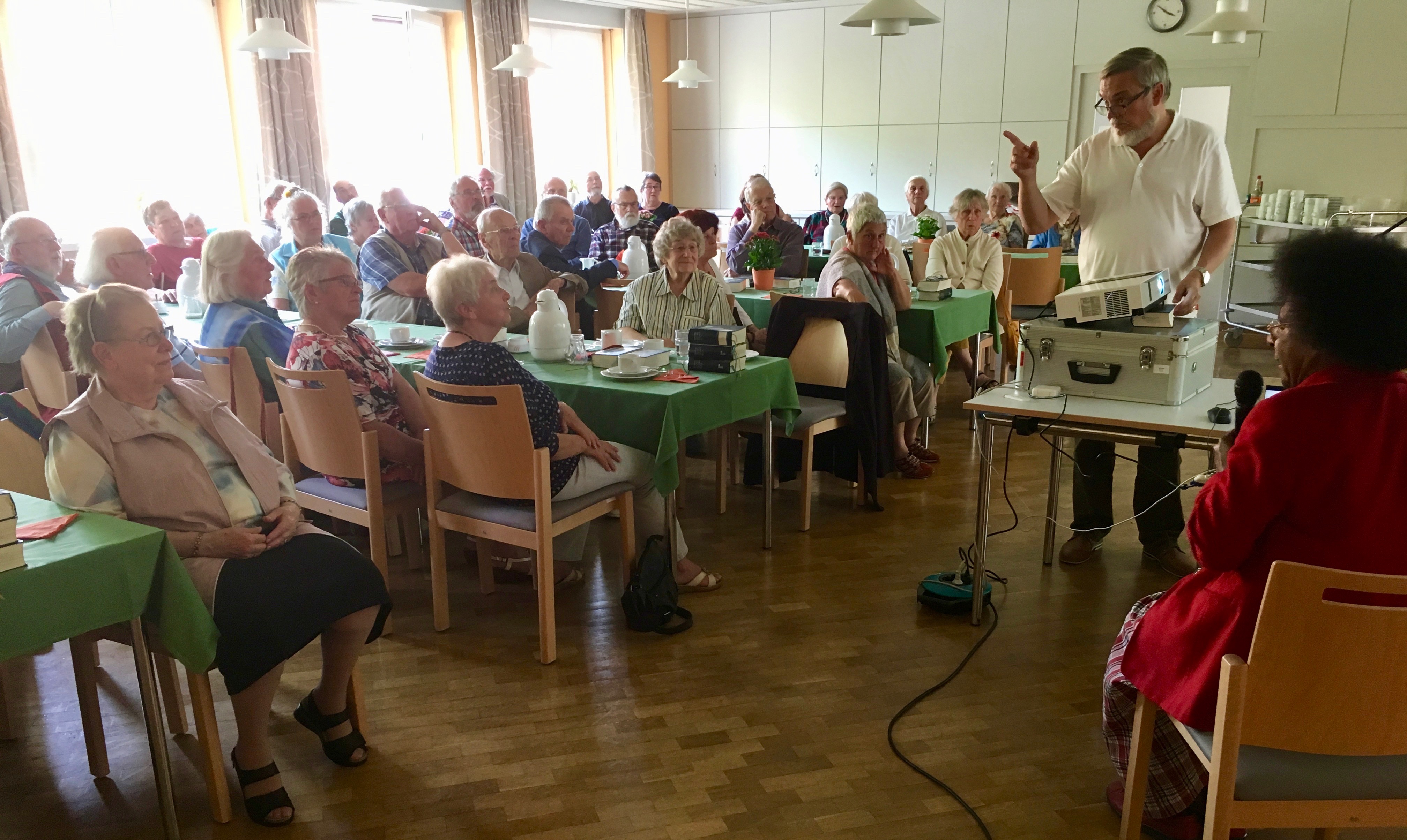 Nius Apdet | Wolfganginpng Blog